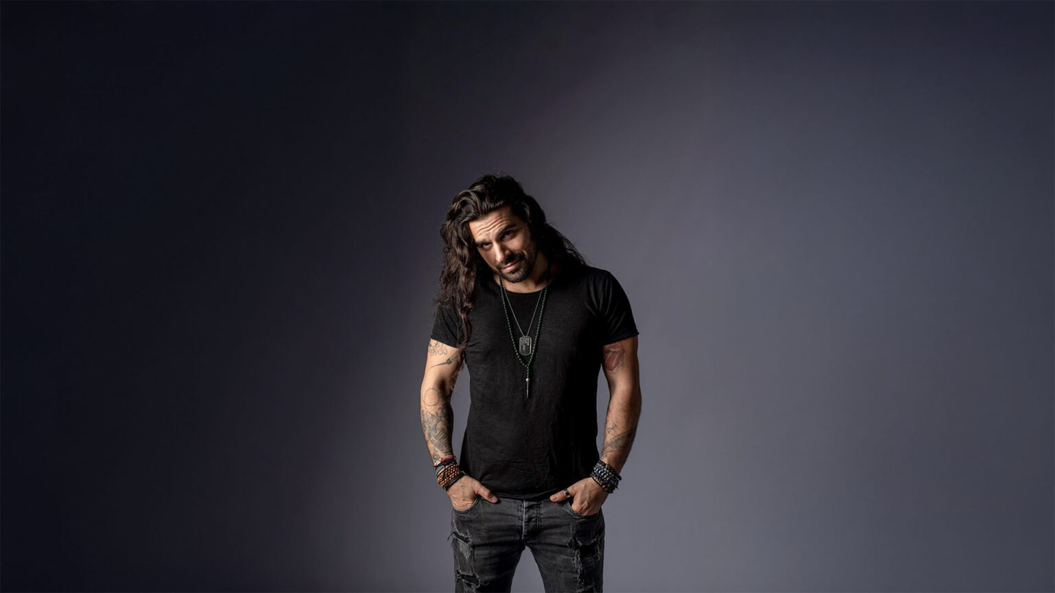 Yorgos Elàson - ΔΕΝ | Πως η ζωή μας γίνεται τραγούδι - NGradio.gr